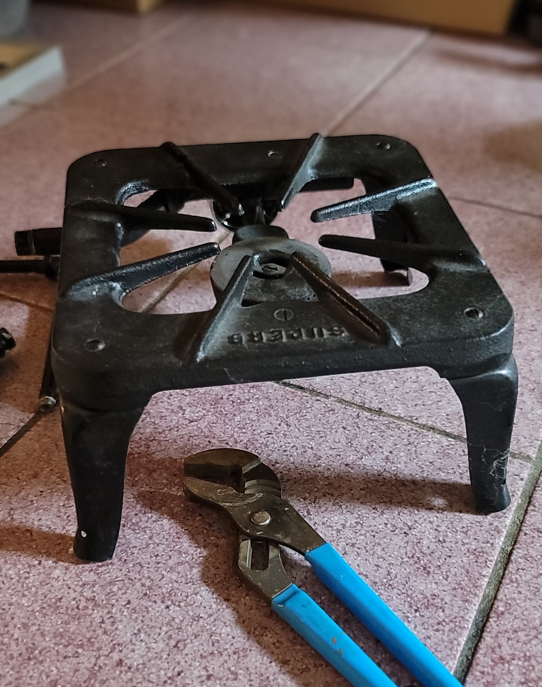 Campfire Exploring Vintage Superior Cast Iron Burner Restoration at ...